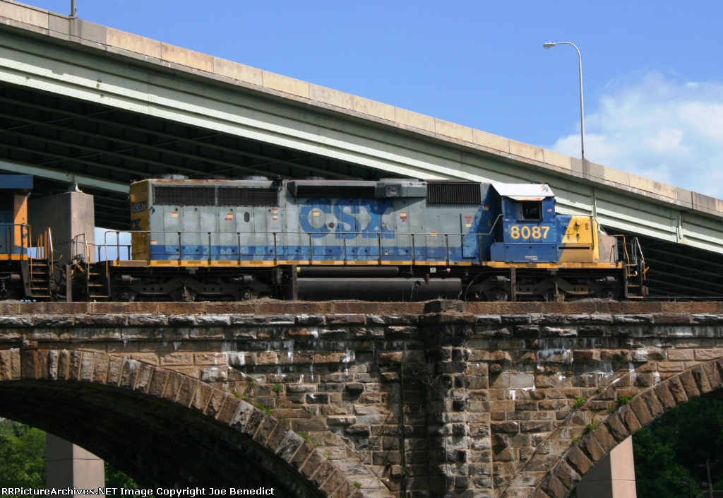 CSX 8087